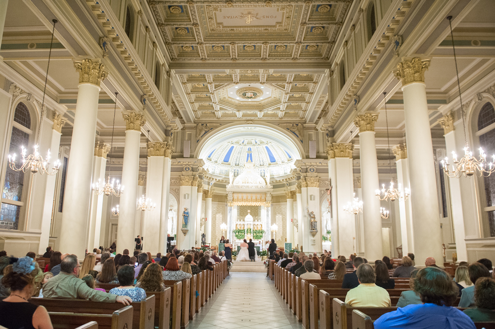118-CYPRESS_COLUMNS_WEDDIN-copy-690x459 - Catherine Guidry Photography