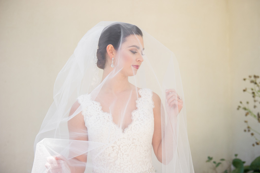 Alumni Gardens Bridals: Taylor - Catherine Guidry Photography