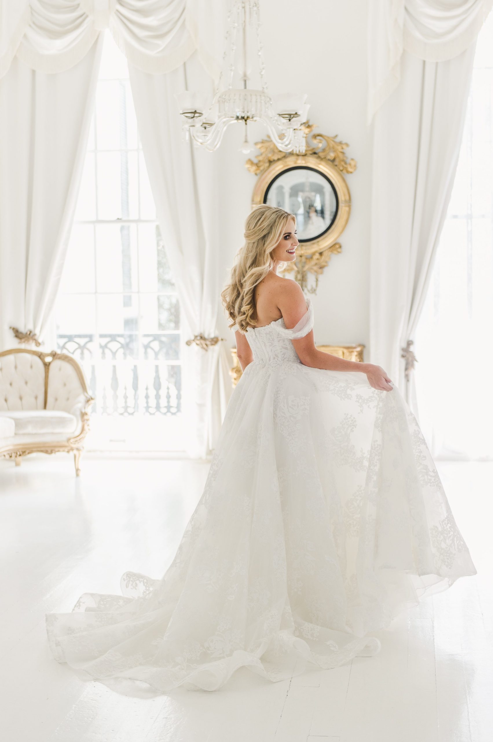 Nottoway House Bridals: Victoria - Catherine Guidry Photography